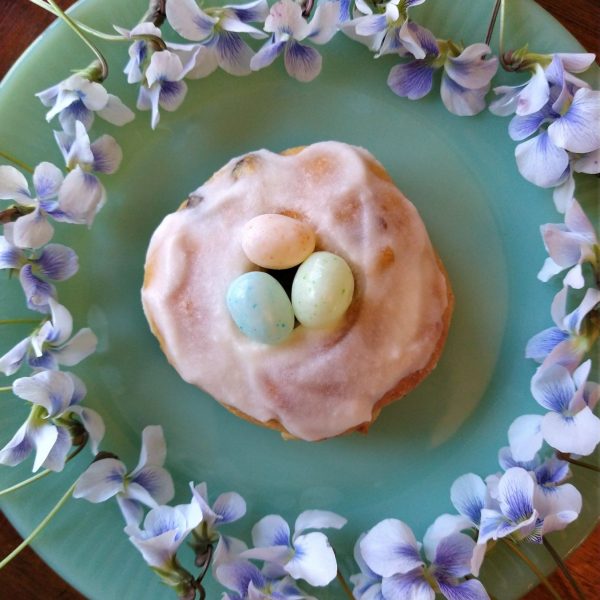 Easter Nests: you'll love these adorable sweet buns!